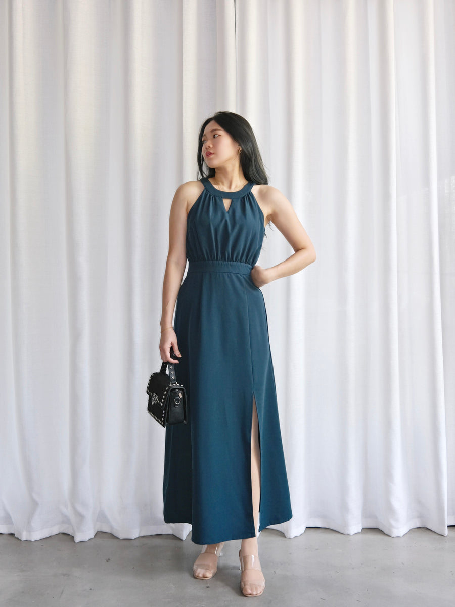 ACEWIN Keyhole Halter Neck Side Slit Dress (Size S-XL) 703265